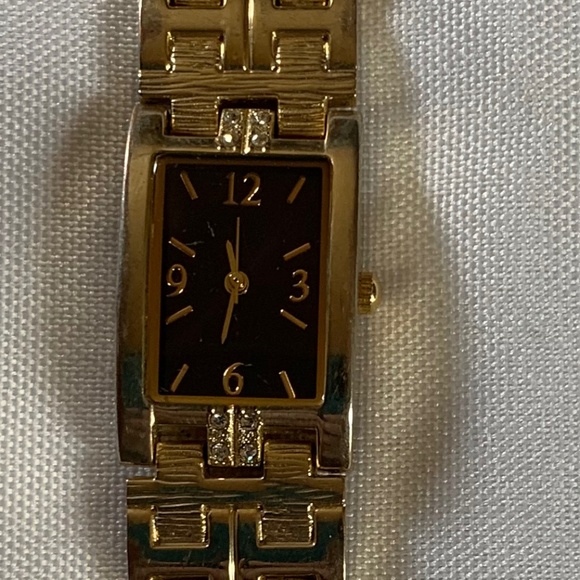 Allude | Accessories | Working Allude Gold Tone Watch With Rhinestones ...